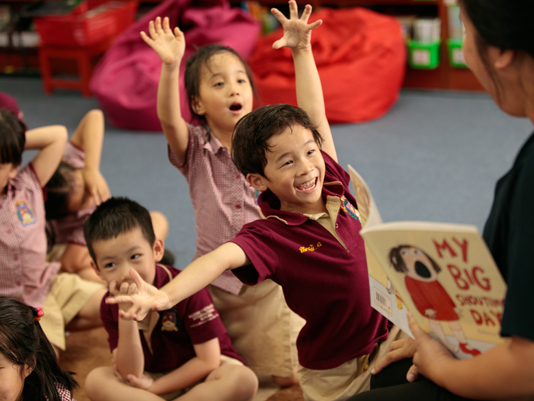 What is a bilingual education?